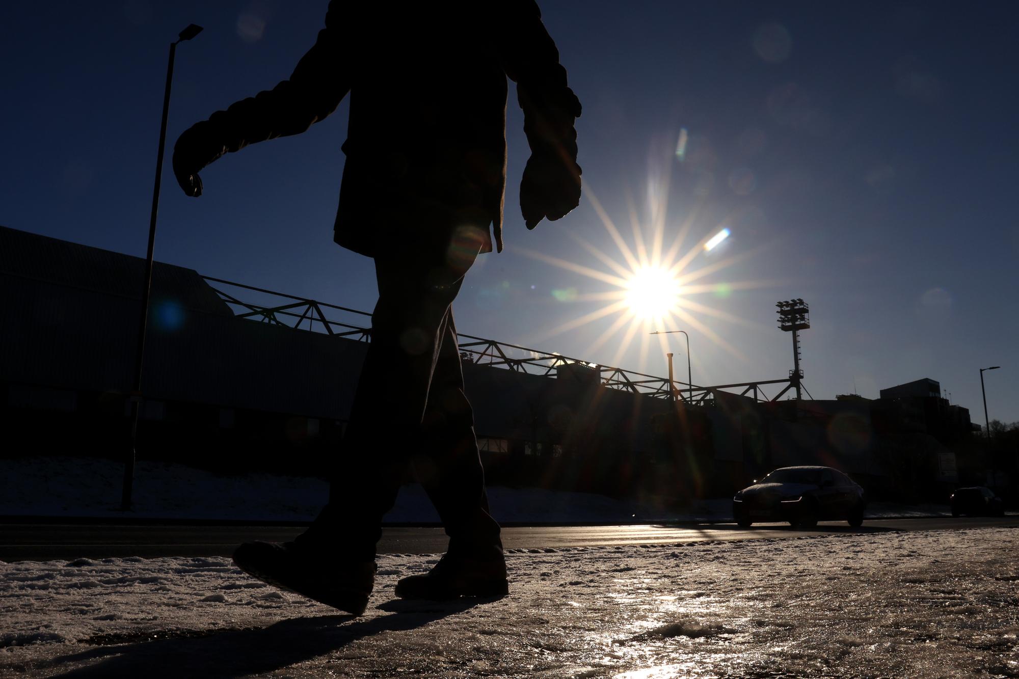 Weather in Dewsbury: Met Office issues new yellow warning for ice