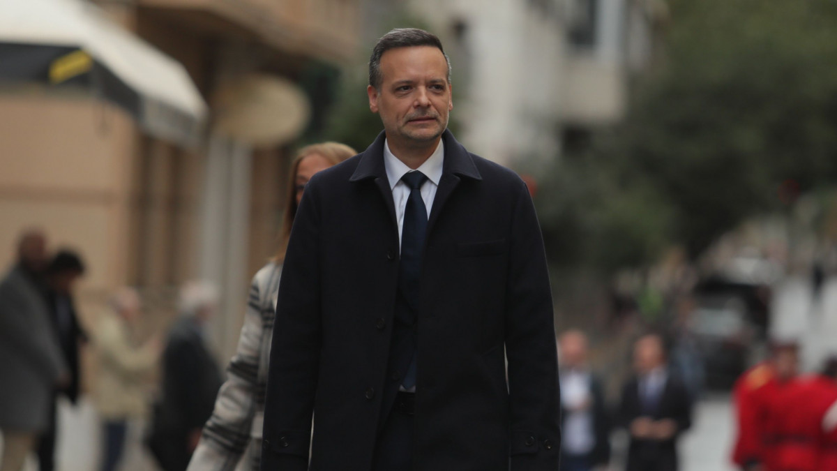 Δούκας: Από τη Δεξαμενή Αθηνών, μεταφέρουμε το φως και την ελπίδα σε ...