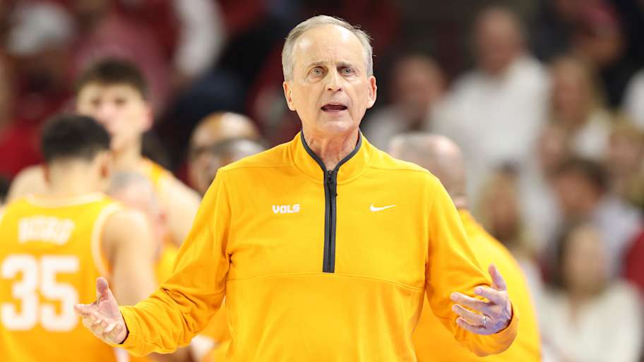 3 bold predictions for Tennessee basketball vs Texas