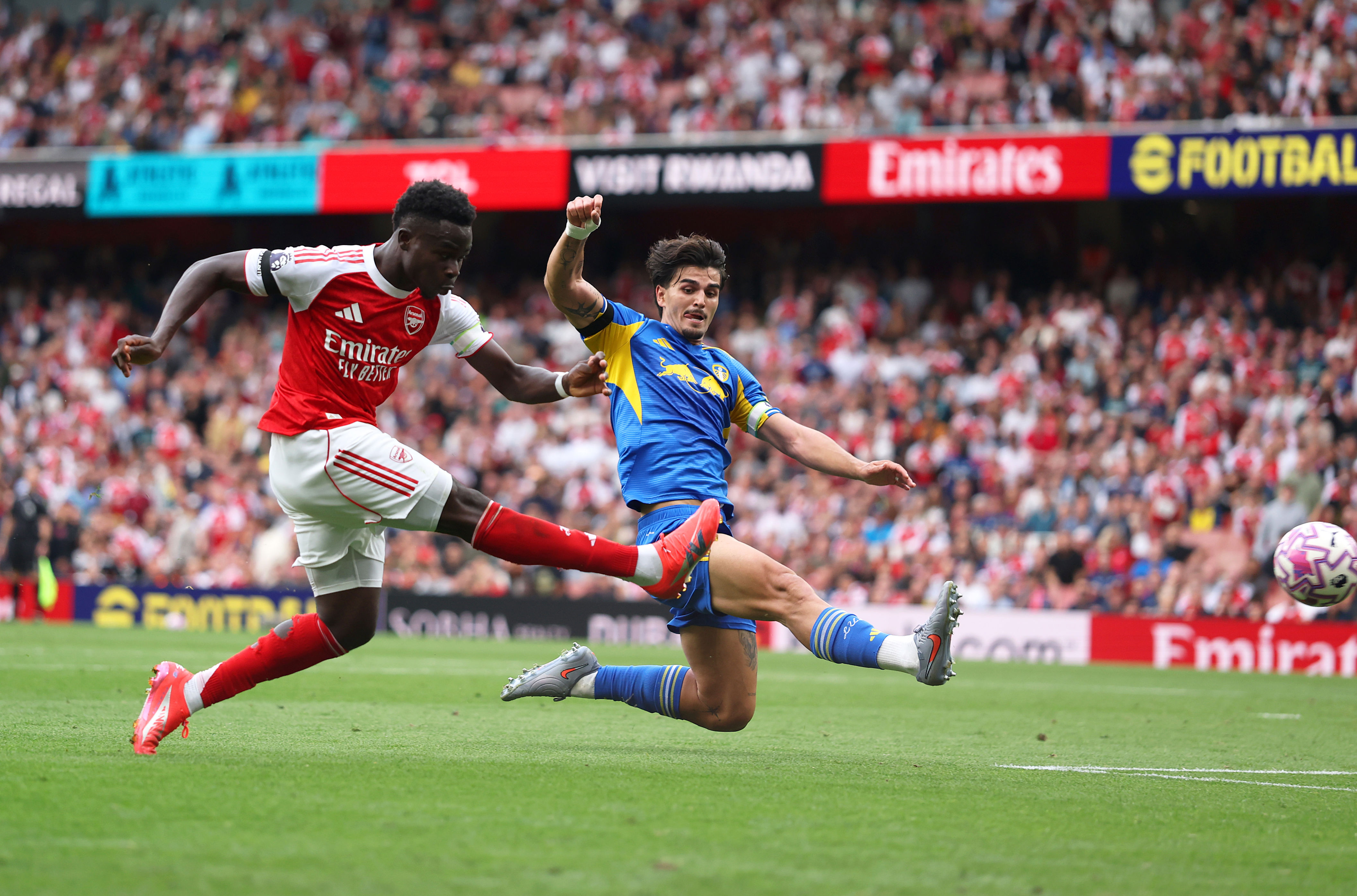 Big Leeds United gap in Opta's predicted final Premier League table vs ...