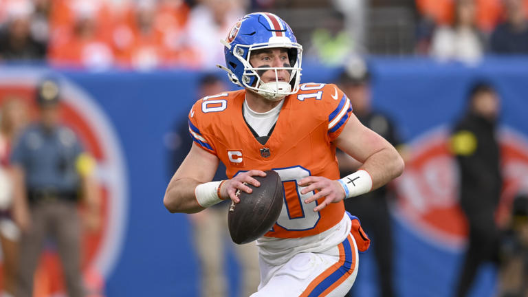 Bo Nix ties Russell Wilson's NFL record with 24 wins in his first two ...