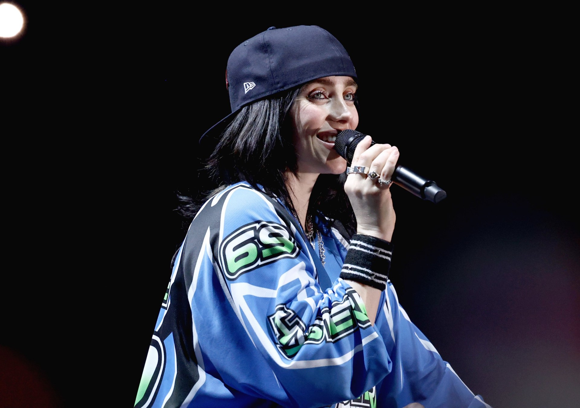 Make 2026 the year musicians stop ripping off fans