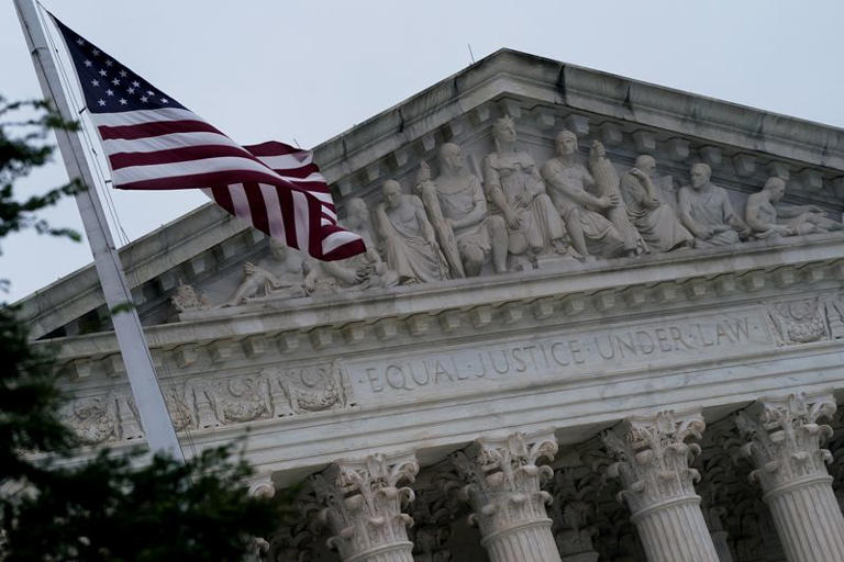 Factbox-top cases on the US Supreme Court's docket