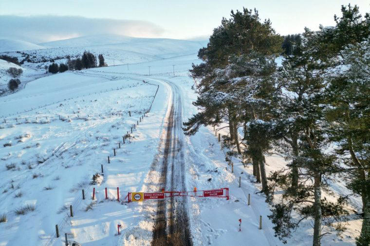Yellow weather warning for ice across most of England, Wales and Scotland