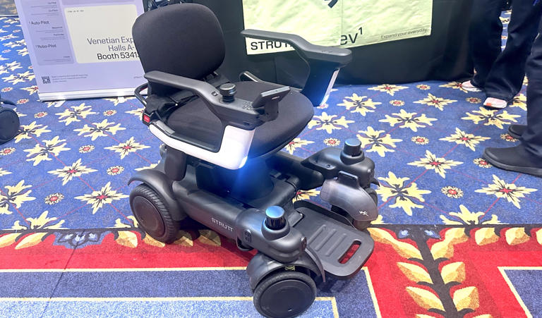 I just rode this self-driving four-wheeled vehicle, and it's so fun I'm ...