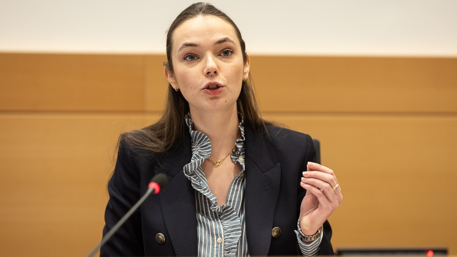 « Moins d’obstacles, plus d’opportunités » : le gouvernement fédéral se ...