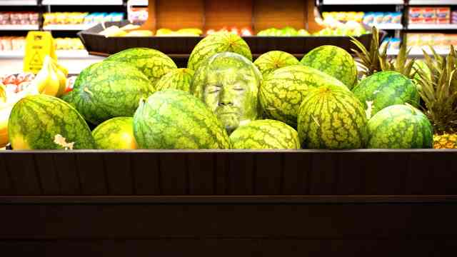 How long could you live in a grocery store without anyone noticing?