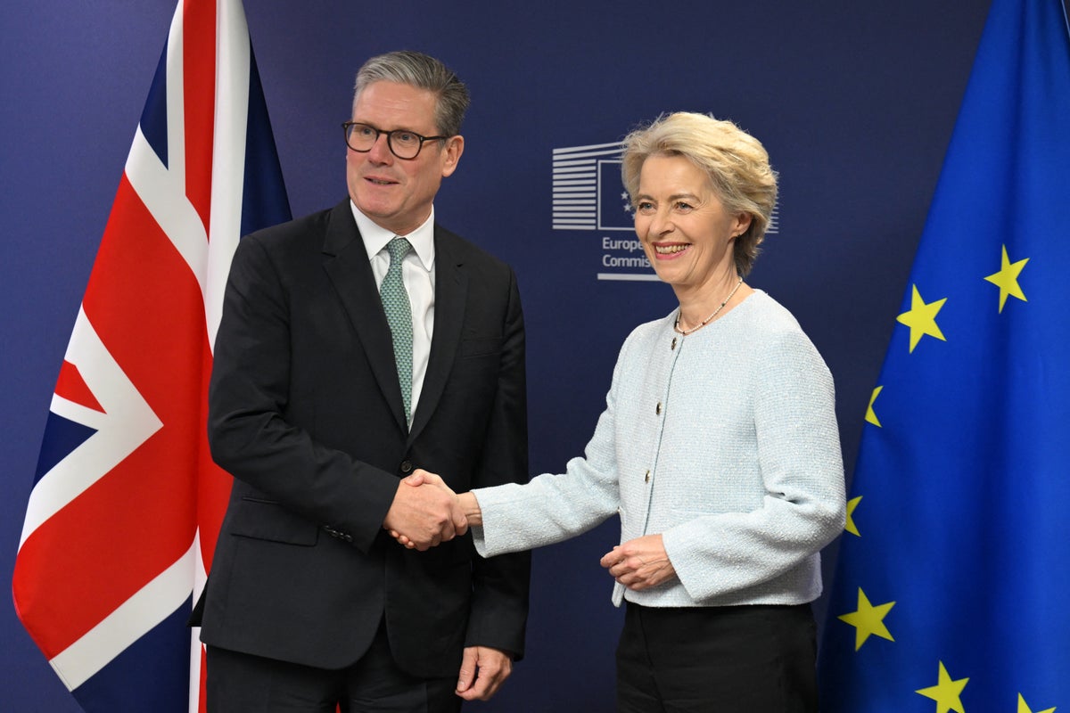 Starmer prepares Brexit 'reset' bill to align UK with EU law