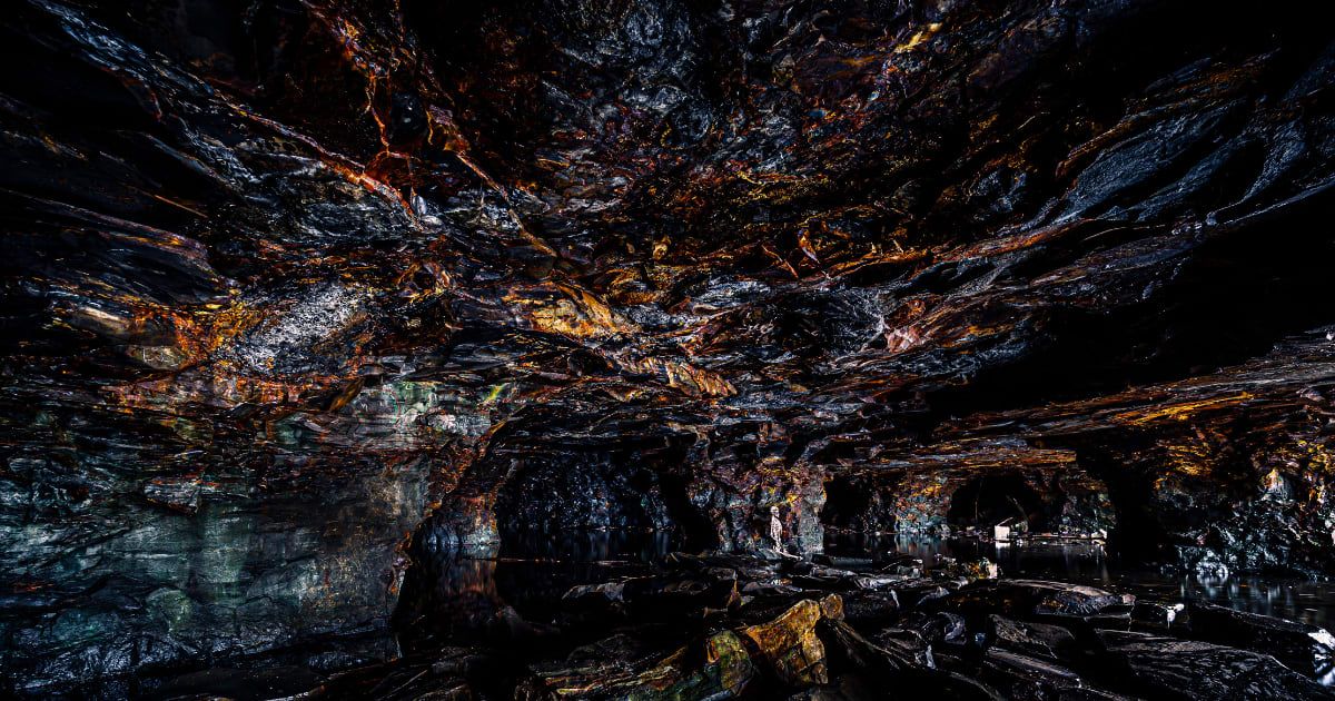 35 horned skulls found in Spanish cave suggest Neanderthals' symbolic ...