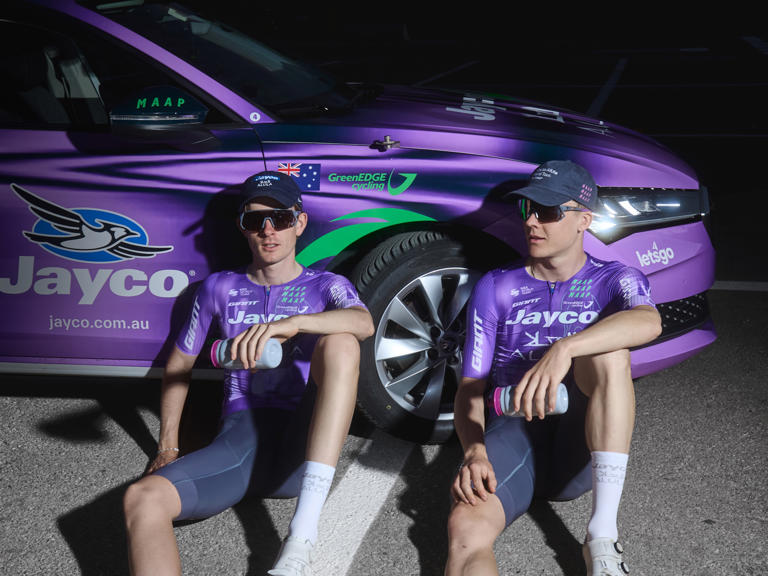 All the pro cycling kits for 2026: Jayco AlUla and Liv AlUla Jayco stay ...