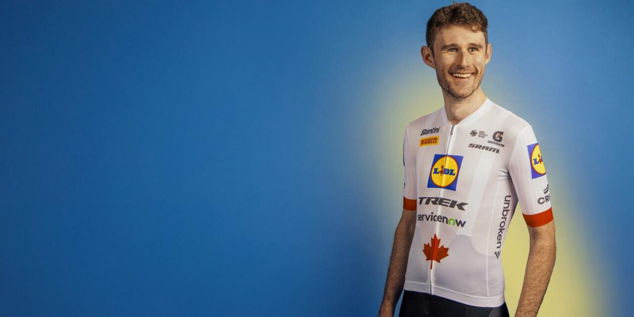 Derek Gee-West krijgt na kritiek nieuwe kampioenstrui van Lidl-Trek