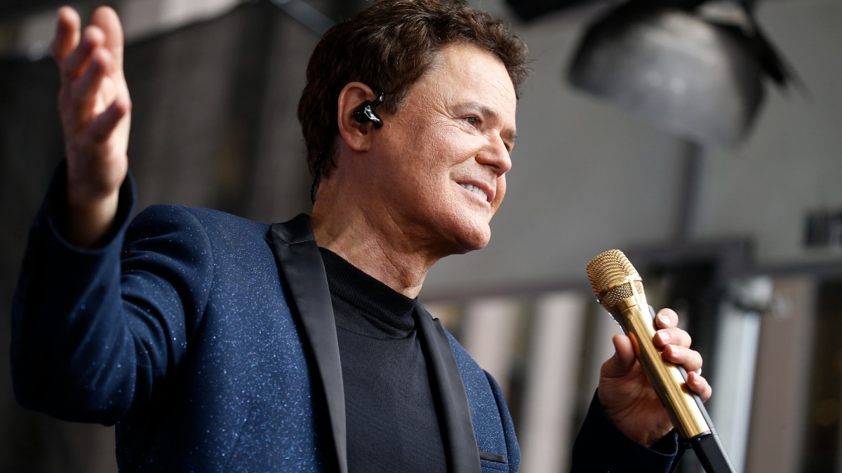 '70s music icon shares big news for 2026