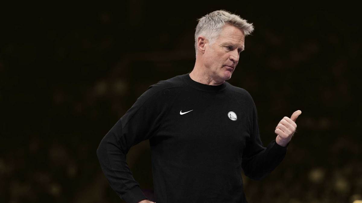 Just flowing into spacing - Steve Kerr explains why NBA offenses no ...