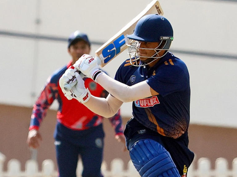 Vijay Hazare Trophy quarter-finals live score updates: 6-down Delhi pin ...