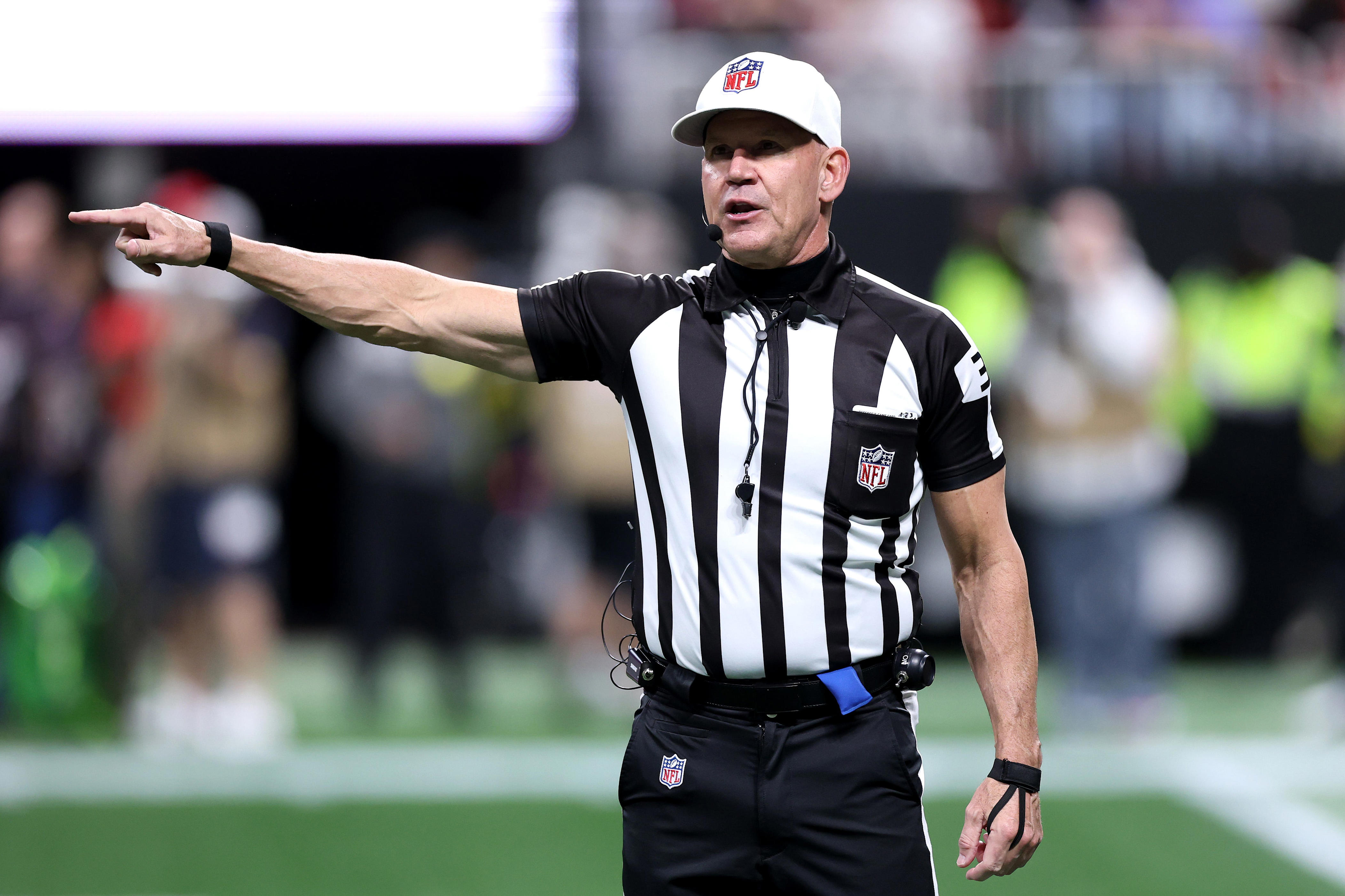 NFL announces officiating crew for Rams-Panthers playoff game