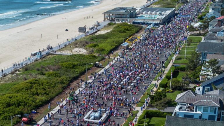 12 short-distance races that are totally worth the trip
