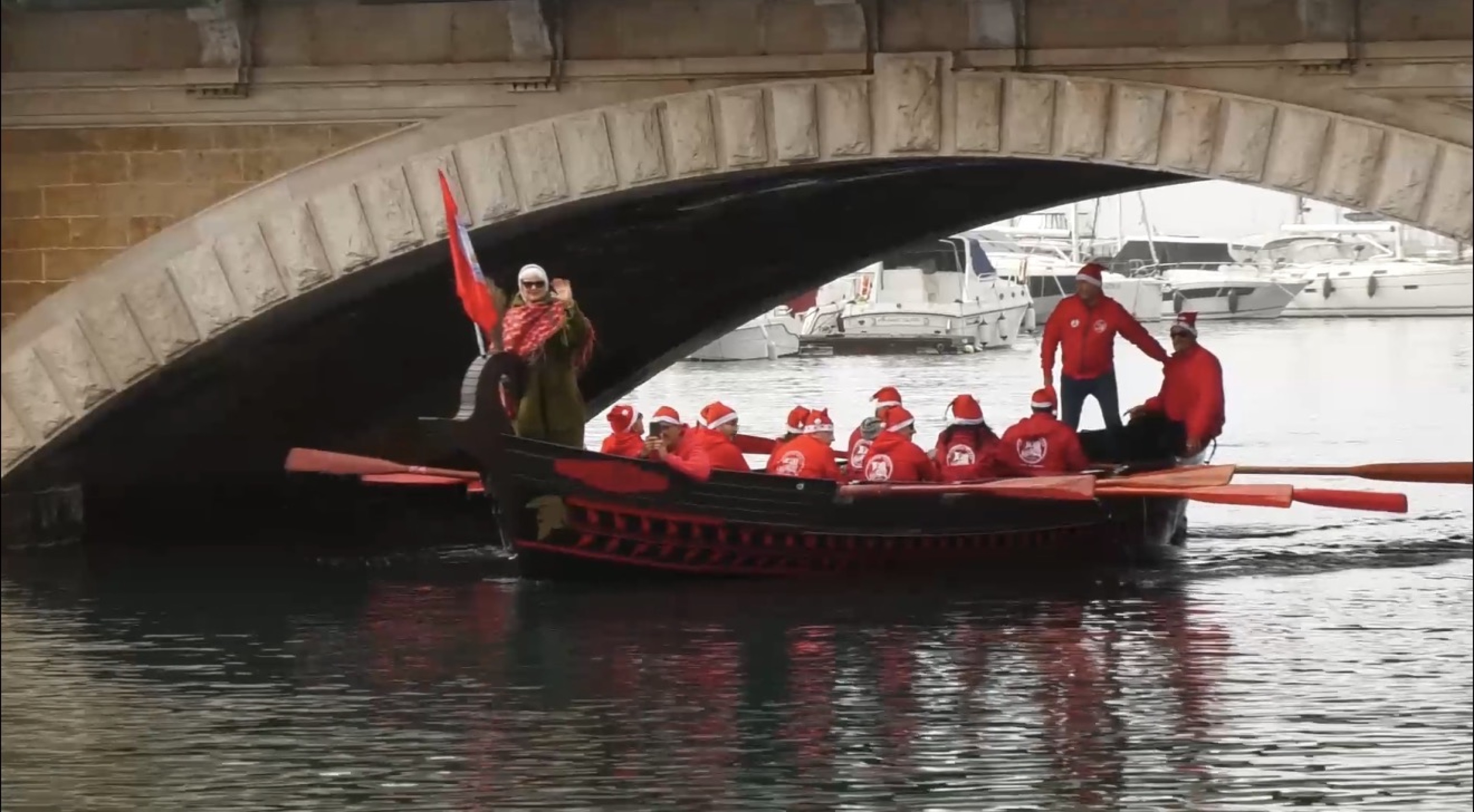 La Befana viene dal mare a Taranto, iniziativa celebra sport e inclusione