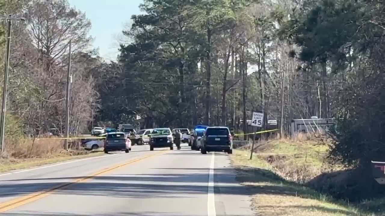1 dead, 1 in custody after road rage shooting on Highway 90 in Horry County