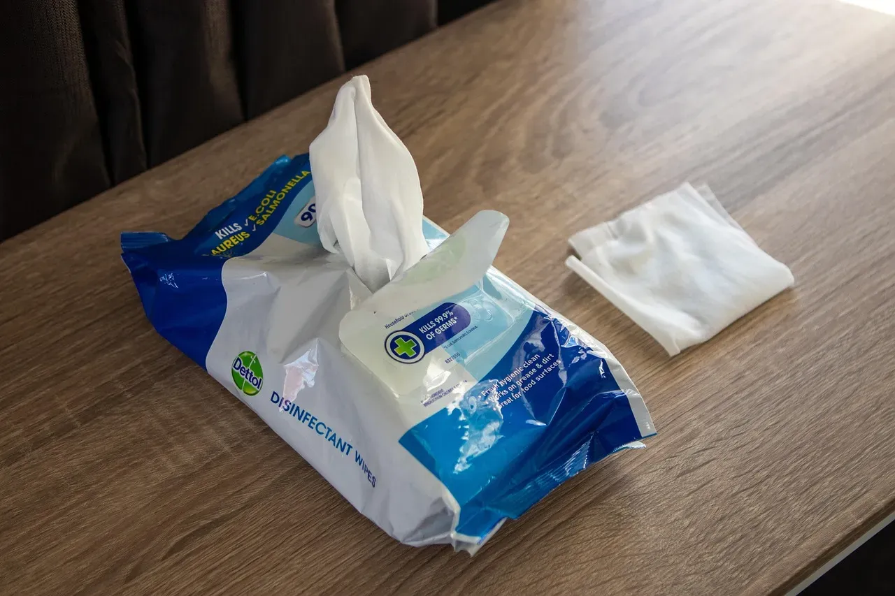 10 items you should never rinse, dump, or flush if you care about the ...