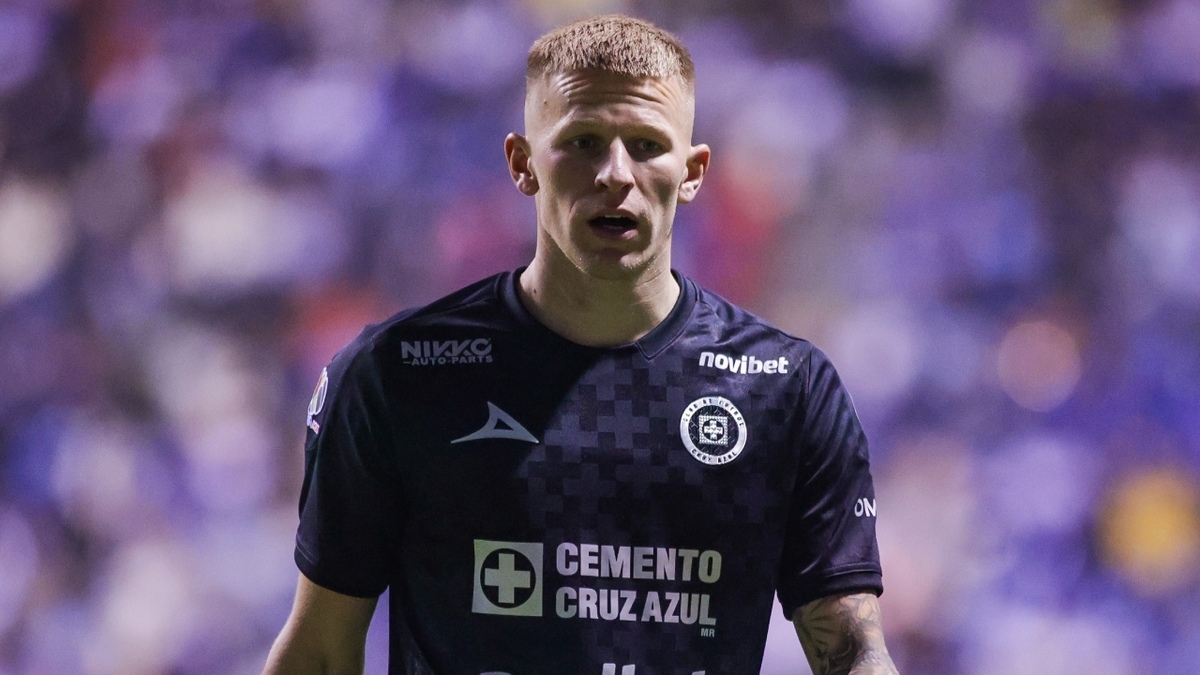 Houston Dynamo va por Mateusz Bogusz; Cruz Azul analiza su salida