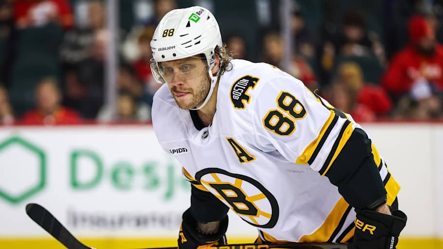 Bruins’ David Pastrnak headlines Czechia’s Winter Olympics roster