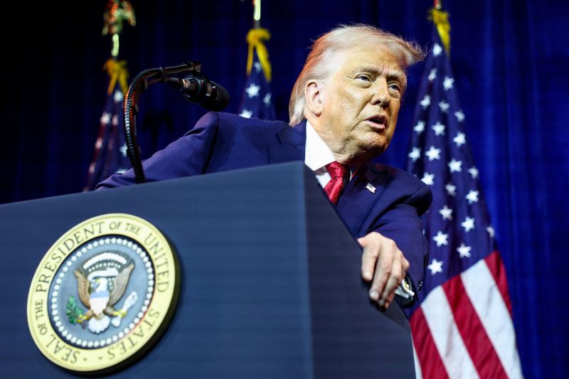 Trump to House Republicans: If we don't win midterms, I will get impeached