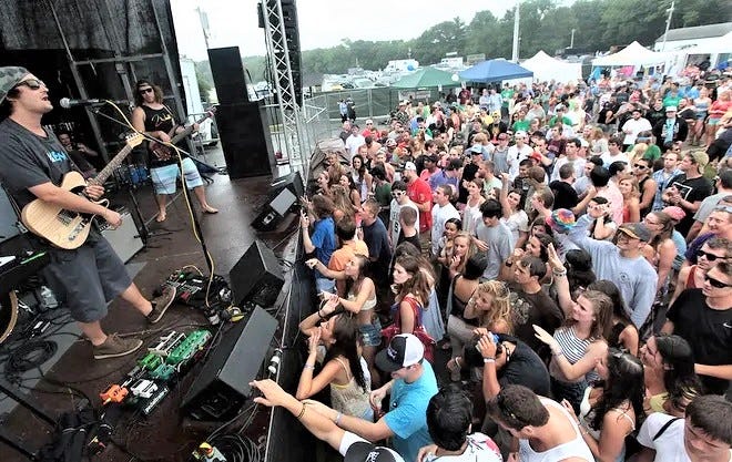 Alanis Morissette to headline 2026 Levitate Music Festival. See acts