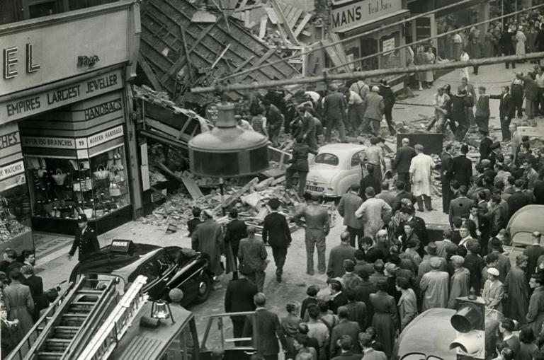 9 dramatic pictures from one of Blackpool's worst town centre tragedies