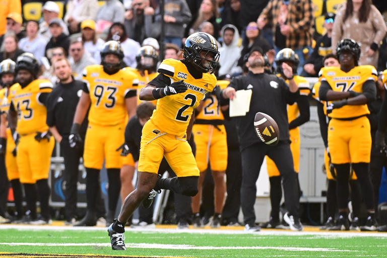 Memphis football transfer portal updates for Charles Huff's roster