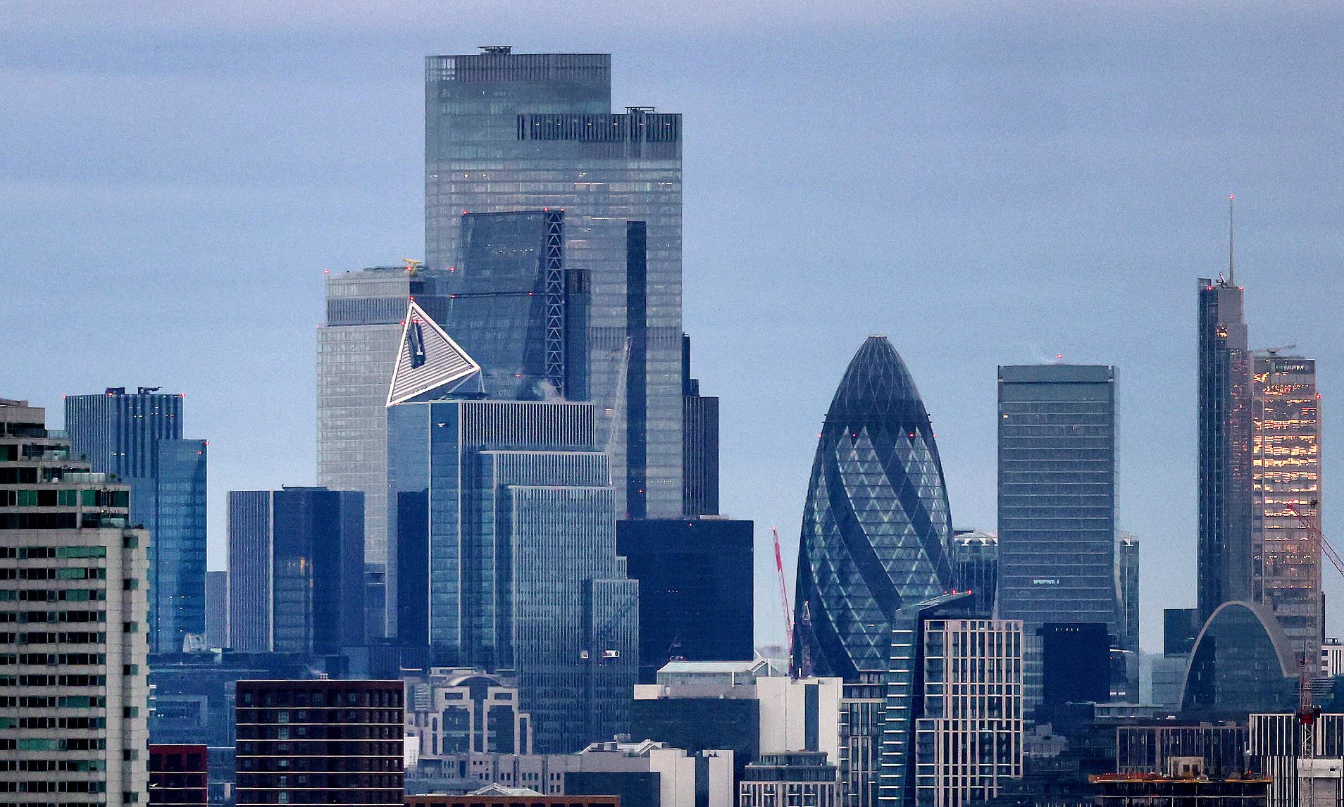 FTSE 100 hits new high above 10,100 in record-breaking start to the year