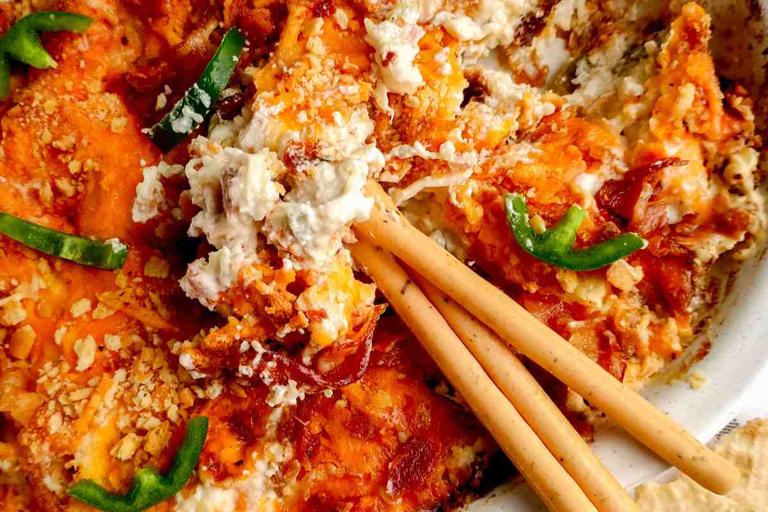 17 easy Super Bowl appetizers for a crowd