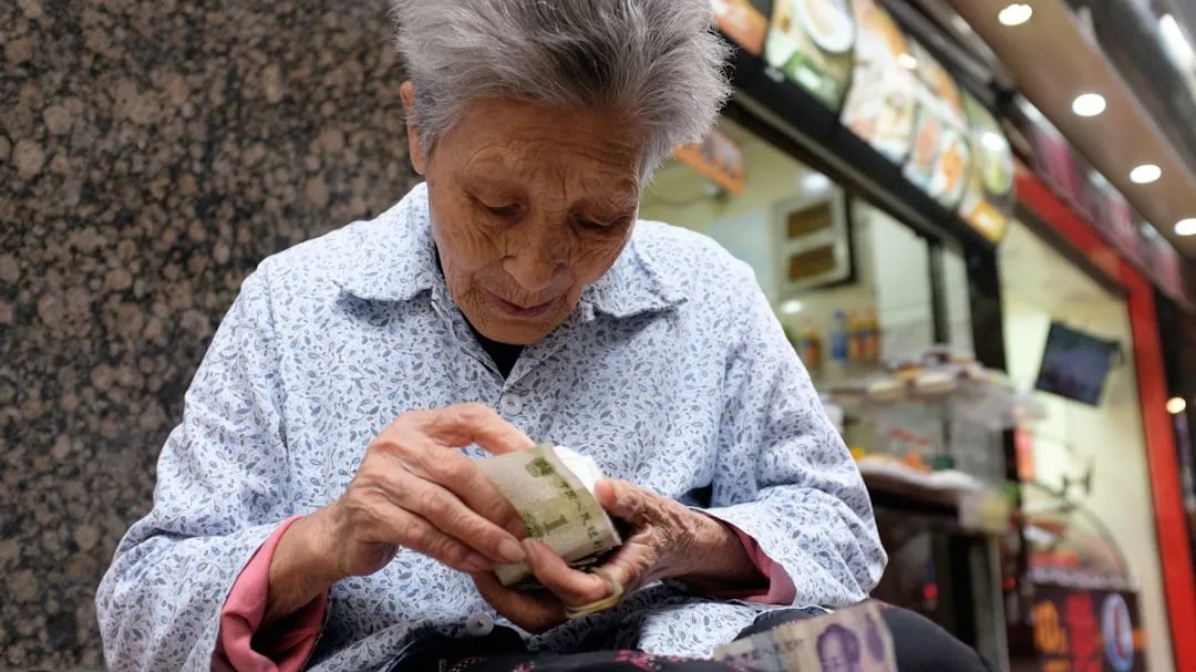 How much the typical upper-class retiree receives from Social Security ...