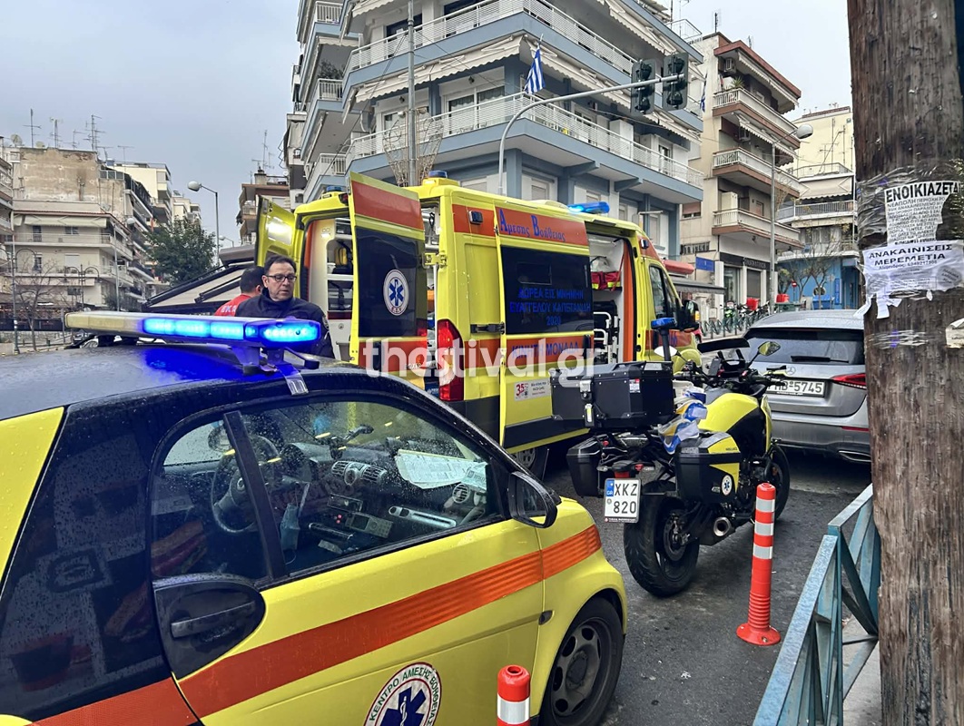 Θεσσαλονίκη: Διασώστες του ΕΚΑΒ έσωσαν 74χρονο που έπαθε ανακοπή