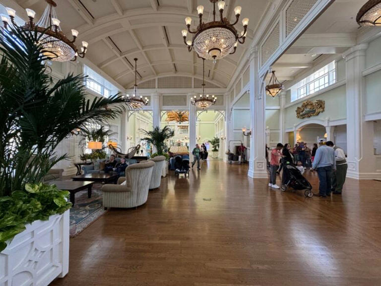 Disney announces 4 new Walt Disney World hotel discounts: Savings up to ...