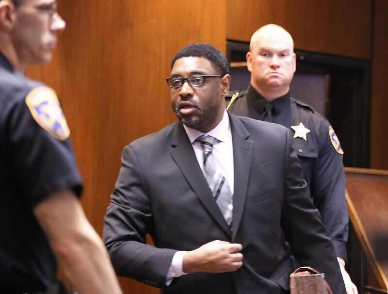 NJ man convicted again of murdering teacher in front of cop