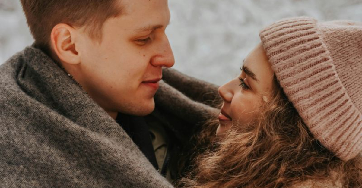 7 subtle things men do that make women feel truly safe