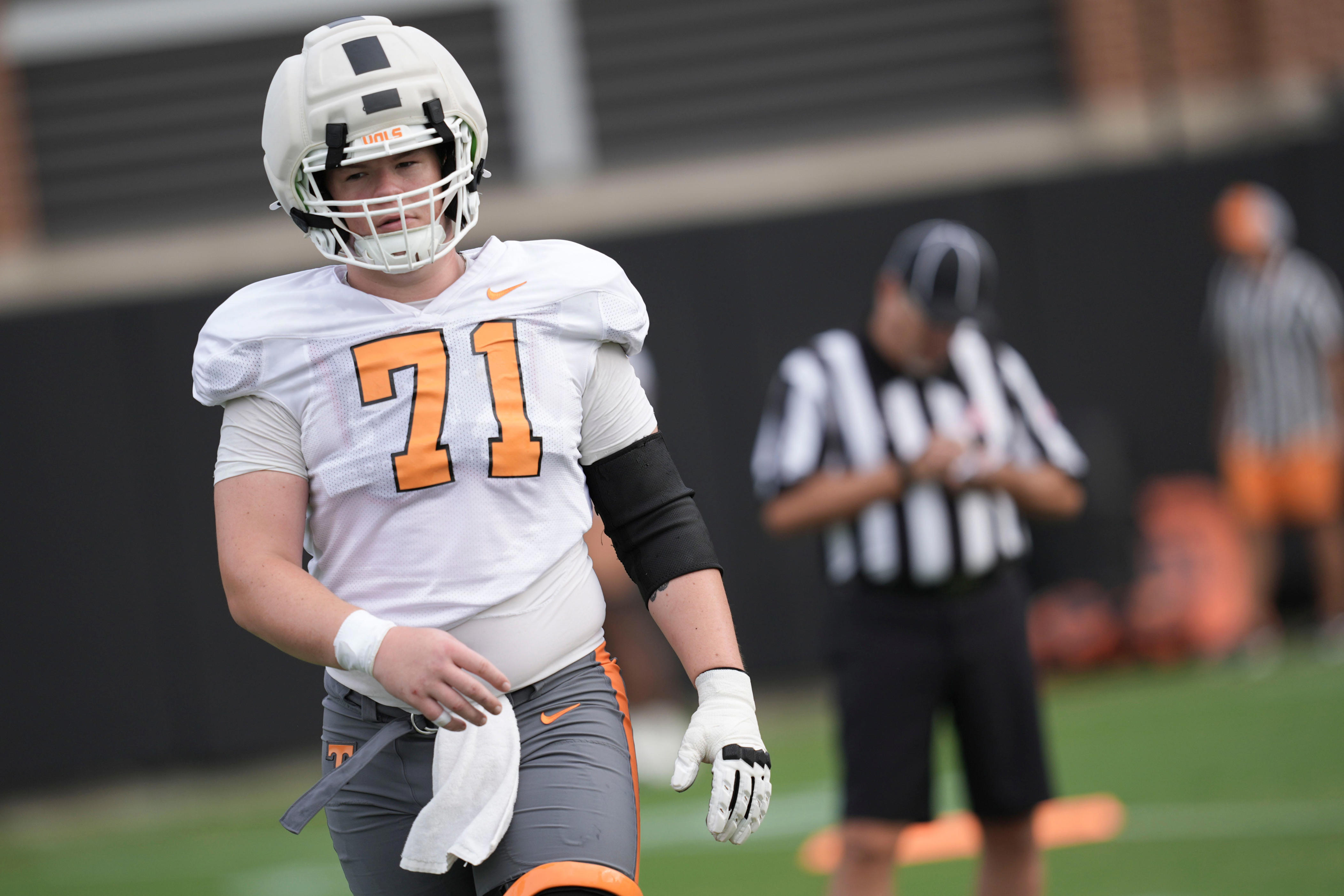 Kentucky gets another offensive line commitment from transfer portal