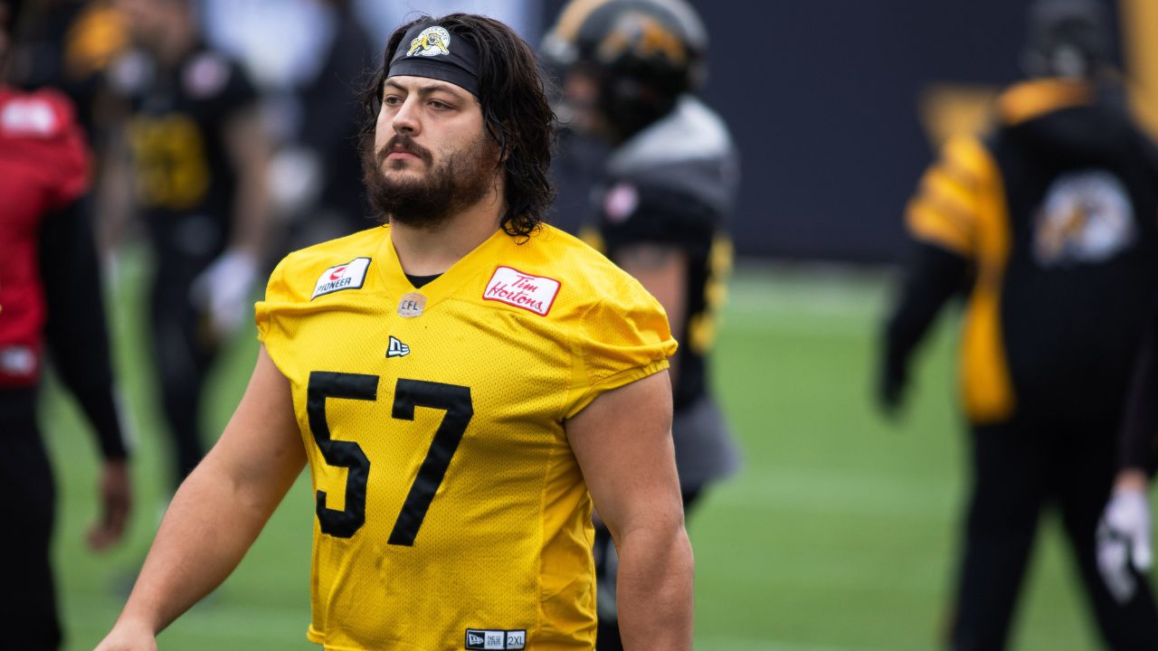 Tiger-Cats sign star offensive lineman Revenberg to one-year extension