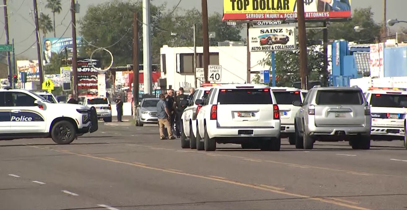 Armed domestic violence suspect shot by Glendale police in Phoenix