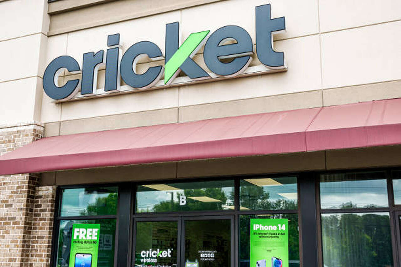 Cricket Wireless closes location in Connecticut shopping plaza