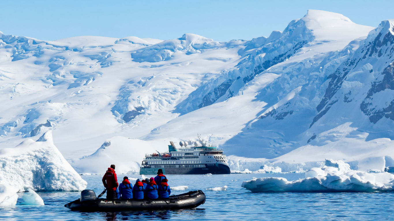 Aurora Expeditions marks 35 year anniversary with savings promotion