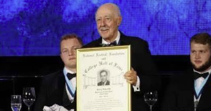 Former Notre Dame great Terry Hanratty meets cancer with humor, faith ...