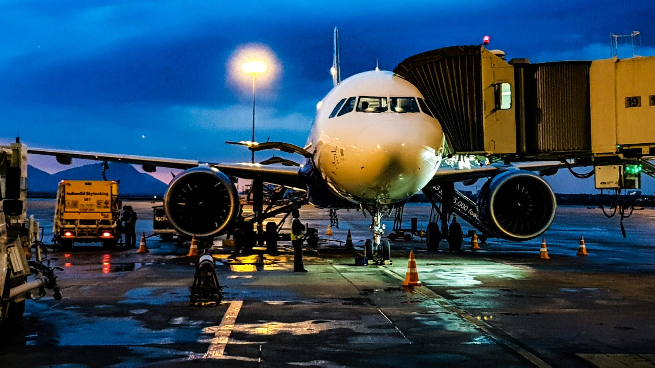 US tests 200,000-gal refuel system cutting ground time 66%