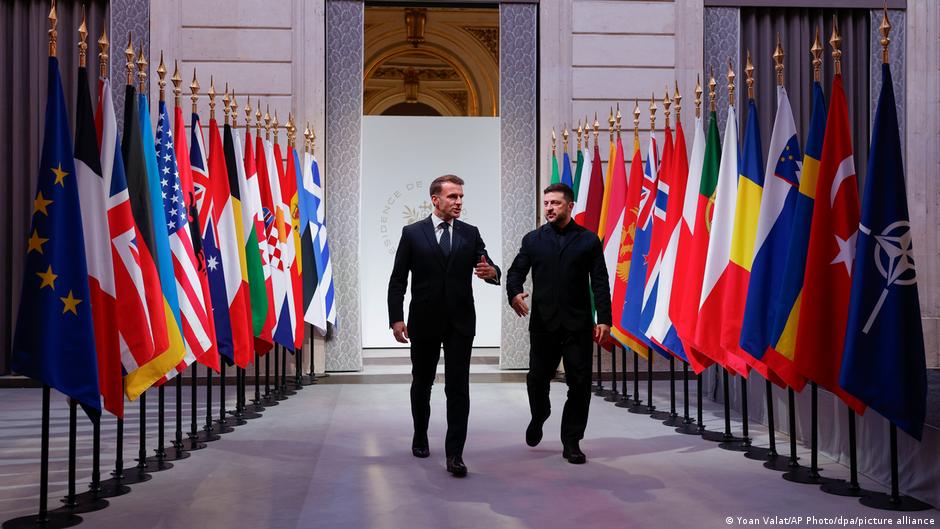 Ukraine: Allies endorse 'robust' security guarantees