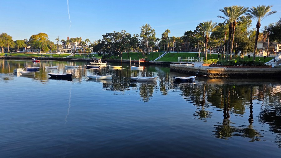 Tarpon Springs holds 120th annual Epiphany cross dive