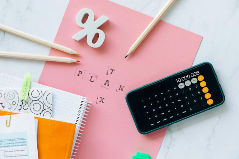 Tax filing deadline for Canadians in 2026: What you need to know