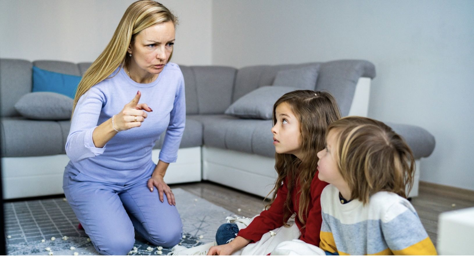 7 tanda seseorang dibesarkan orang tua yang egois dan dampaknya masih ...