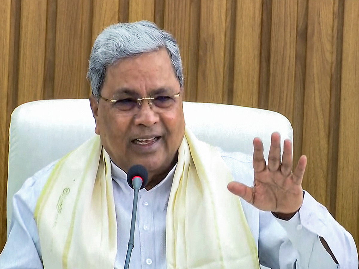 Siddaramaiah's record deserves to be buried, not celebrated: Union Min ...