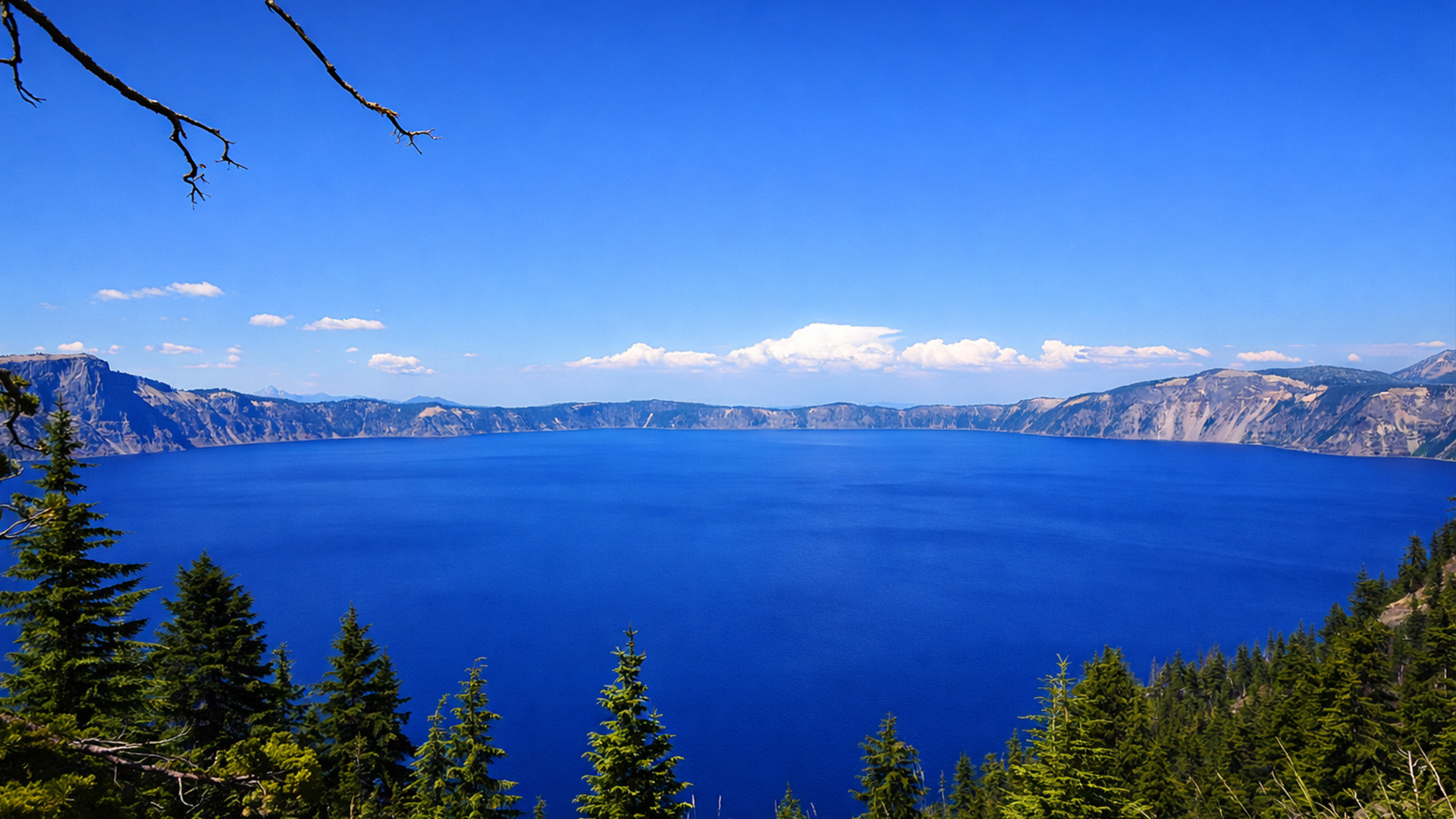 Crater Lake Oregon exploring America’s deepest lake (4K)