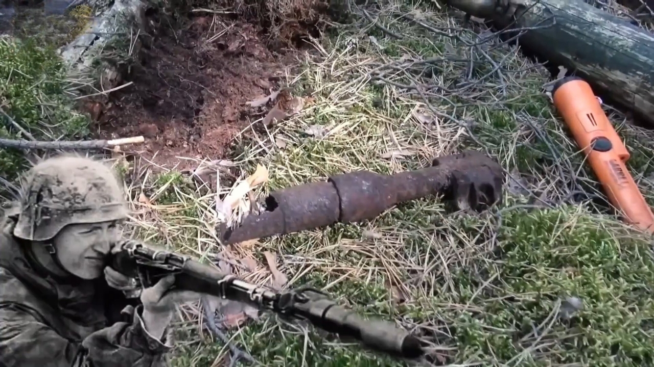 The find that stopped everyone: A K98k grenade launcher appears near ...